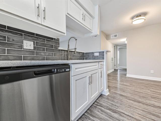 1 BR, 1 BA Apartment 1111 West Main Street, League City, TX 77573