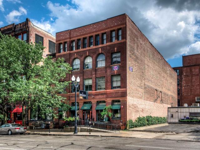 1 BR, 1 BA Apartment 1115 Harney Street Unit 301, Omaha, NE 68102