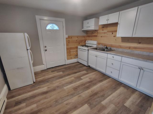1 BR, 1 BA Apartment 1116 Blackhawk Boulevard 4, South Beloit, IL 61080