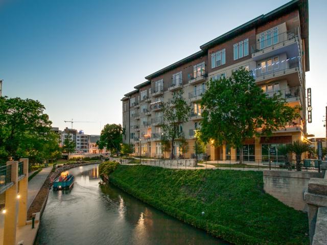 1 BR, 1 BA Apartment 111 W Jones Ave Unit 212, San Antonio, TX 78215