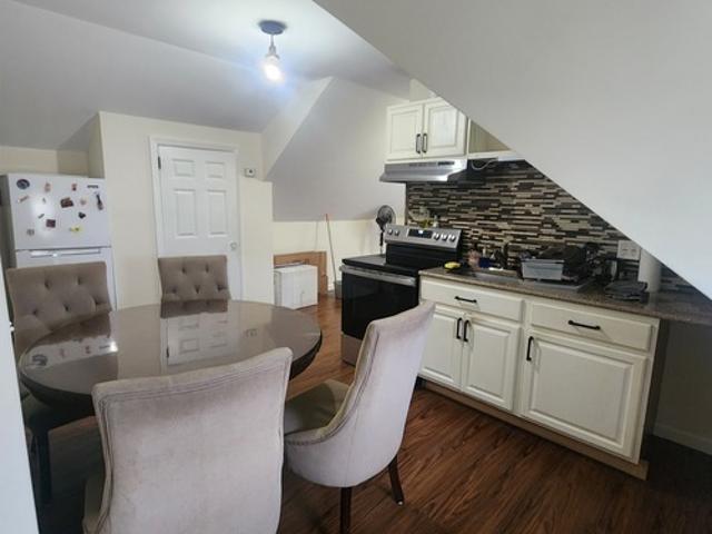 1 BR, 1 BA Apartment 111 Colonial Pl, Unit 3, New Rochelle, NY 10801