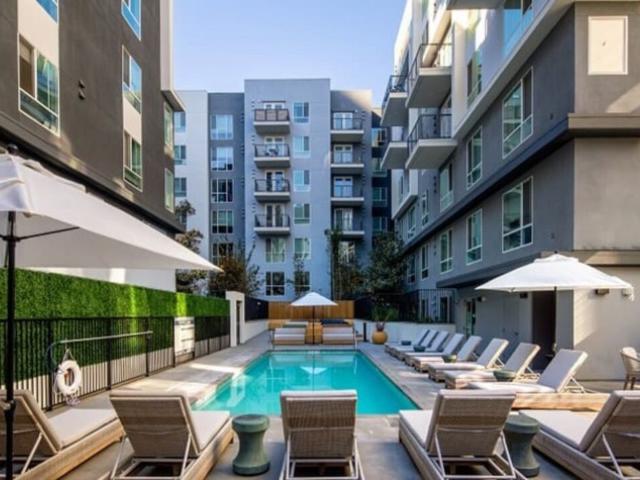 1 BR, 1 BA Apartment 1120 West 6th Street, Los Angeles, CA 90017