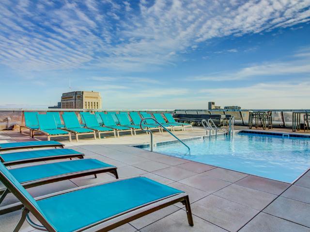 1 BR, 1 BA Apartment 1125 Grand Ave Unit 2001, Kansas City, MO 64106