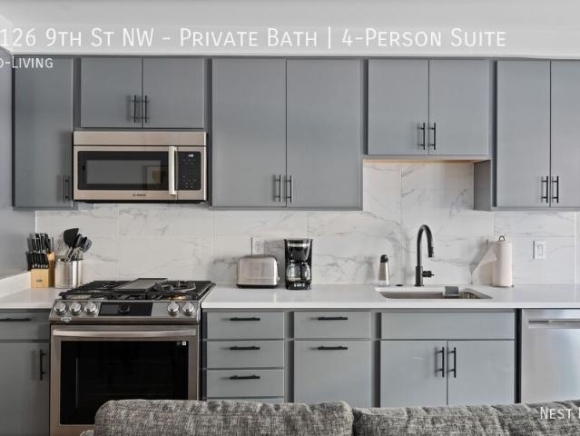 1 BR, 1 BA Apartment 1126 9th St NW, Washington, DC 20001