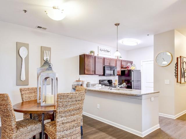 1 BR, 1 BA Apartment 11275 Sportsman Park Ln Unit 204, Fort Wayne, IN 46845