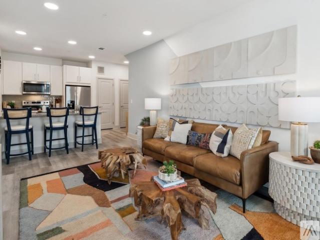 1 BR, 1 BA Apartment 112 Hunters Crossing Blvd, Unit 1, Bastrop, TX 78602