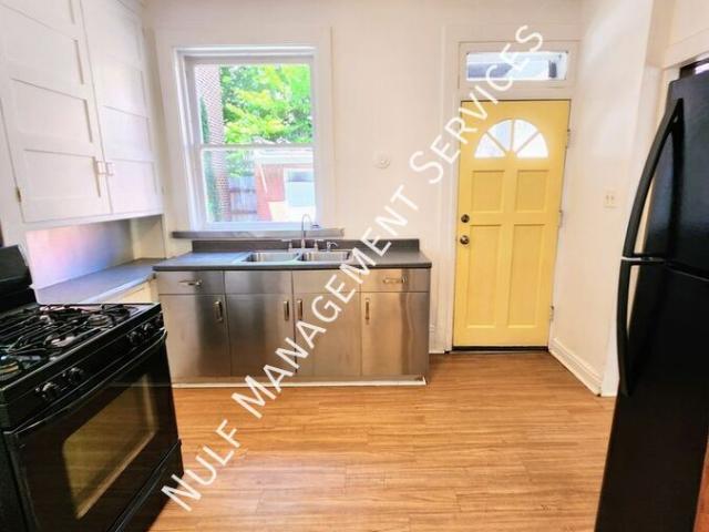 1 BR, 1 BA Apartment 112 Stratford Avenue, Pittsburgh, PA 15206