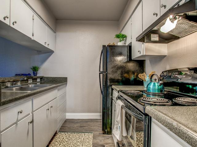 1 BR, 1 BA Apartment 11300 Roszell Street Unit 606, San Antonio, TX 78217
