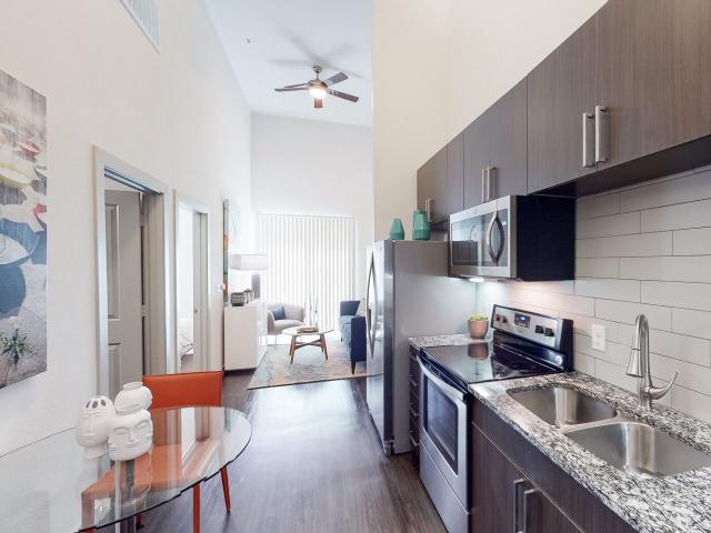 1 BR, 1 BA Apartment 1130 Broadway Street Unit 478, San Antonio, TX 78215