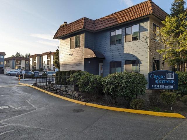 1 BR, 1 BA Apartment 11355 3rd Avenue Northeast Unit F101, Seattle, WA 98125