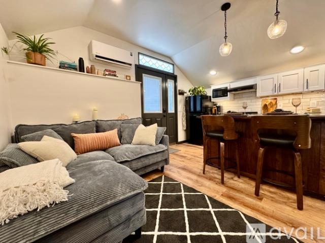 1 BR, 1 BA Apartment 1135 1 2 East 4th Avenue, Durango, CO 81301