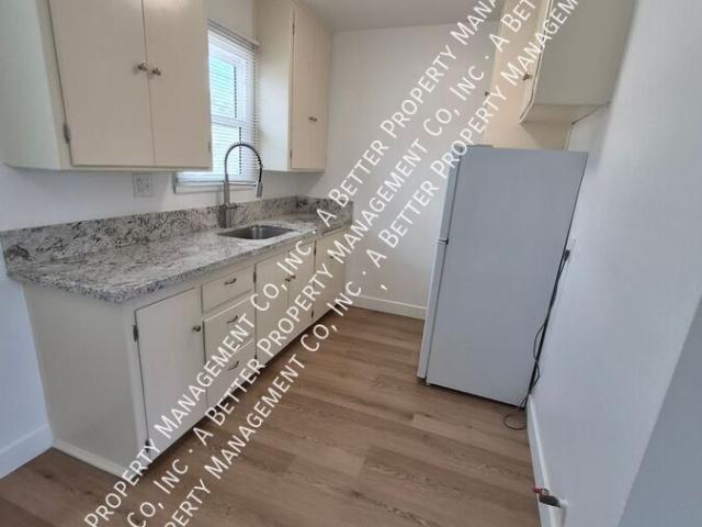 1 BR, 1 BA Apartment 1135 E Appleton St, Long Beach, CA 90802