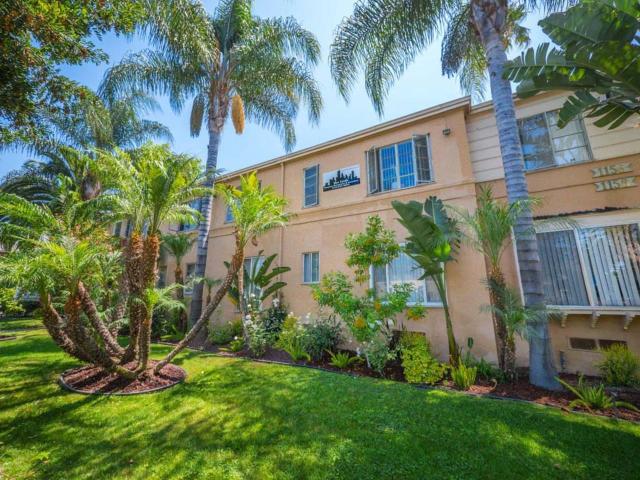 1 BR, 1 BA Apartment 1136 El Centro Avenue Unit 018#6150 3, Los Angeles, CA 90038