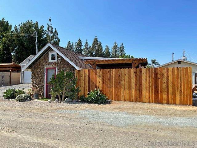 1 BR, 1 BA Apartment 1141 Crosby St, El Cajon, CA 92021