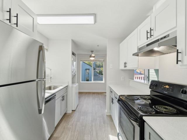 1 BR, 1 BA Apartment 1145 South 216th Street Unit I 105, Seattle, WA 98198