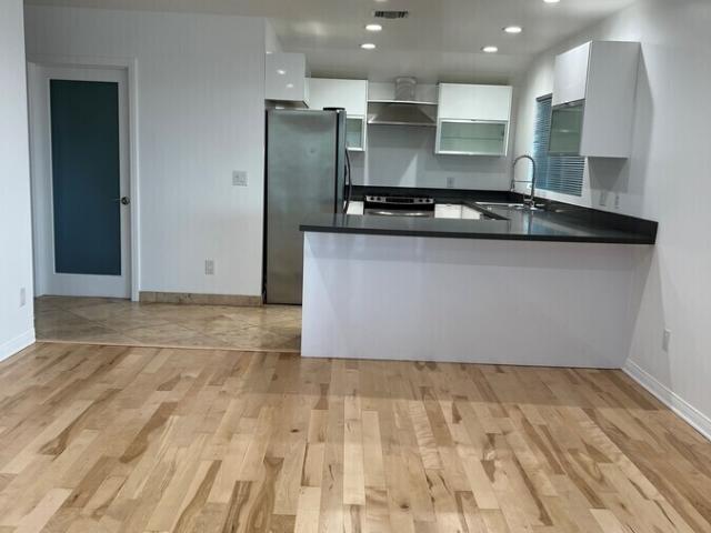 1 BR, 1 BA Apartment 1148 N Clark St, West Hollywood, CA 90069