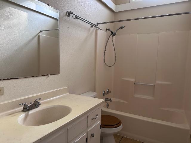 1 BR, 1 BA Apartment 114 Thorne Road, Cedar Creek, TX 78612