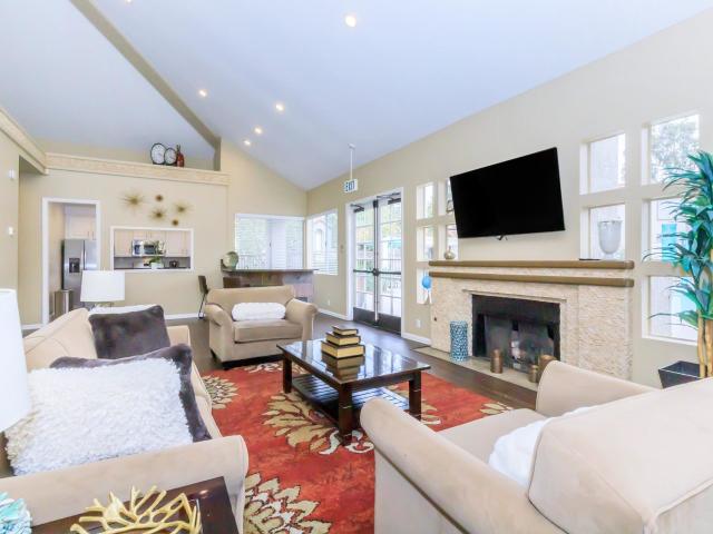 1 BR, 1 BA Apartment 114 Aliento Unit 15, Rancho Santa Margarita, CA 92688