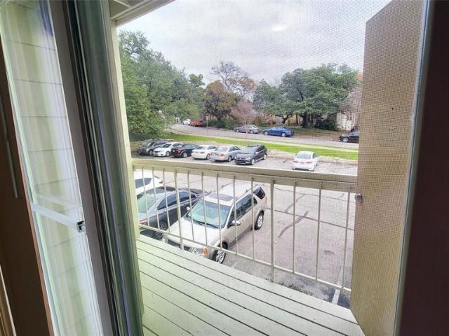 1 BR, 1 BA Apartment 114 East 31st Street, Austin, TX 78705