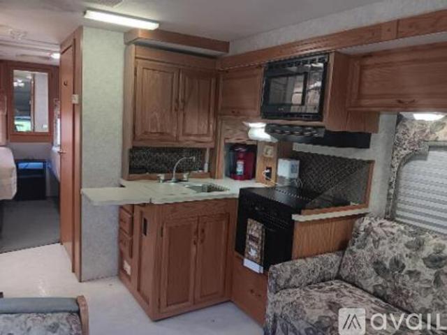 1 BR, 1 BA Apartment 114 Redan Drive, Unit 114A, Savannah, GA 31410