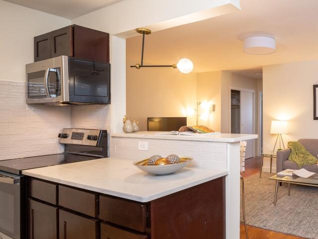 1 BR, 1 BA Apartment 1155 Livingston Avenue Unit 1 bed, 1 bath, $1825, North Brunswick, NJ 08902