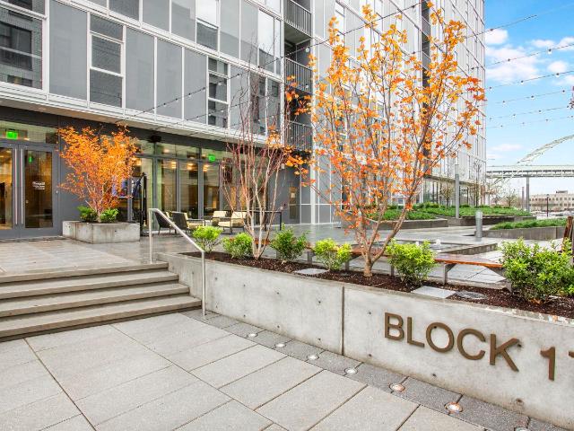 1 BR, 1 BA Apartment 1161 NW Overton St Unit 1005, Portland, OR 97209