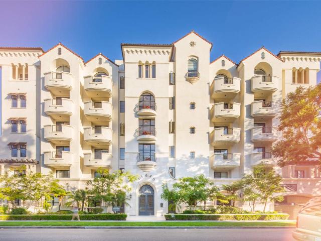 1 BR, 1 BA Apartment 11640 Mayfield Ave Unit 606C, Los Angeles, CA 90049