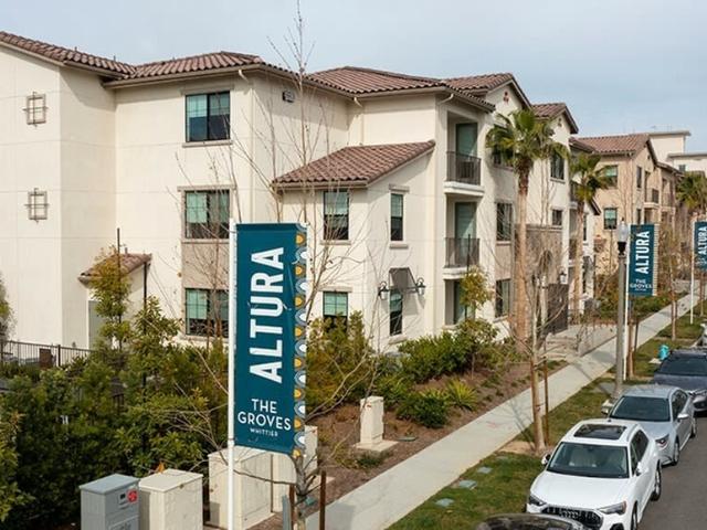 1 BR, 1 BA Apartment 11821 Skylark Circle Unit 1410, Whittier, CA 90606