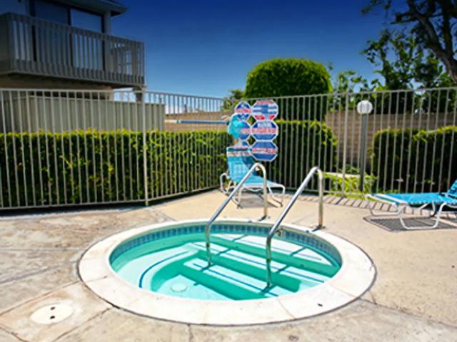 1 BR, 1 BA Apartment 11876 Stuart Drive Unit 017, Garden Grove, CA 92843
