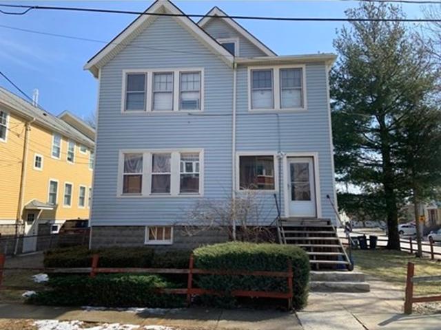 1 BR, 1 BA Apartment 118 120 Milton St, Arlington, MA 2474