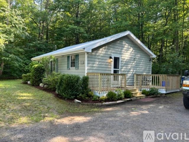 1 BR, 1 BA Apartment 118 Blakely Rd, Colchester, VT 05446