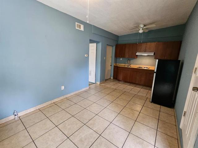 1 BR, 1 BA Apartment 118 North Van Buren Avenue, Orlando, FL 32811