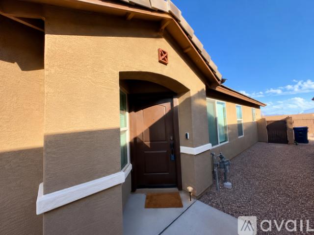 1 BR, 1 BA Apartment 11984 E Chamrod Dr, Unit B, Vail, AZ 85641