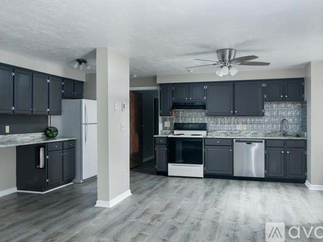 1 BR, 1 BA Apartment 11 Hulbert Road, Unit 16, Worcester, MA 01603