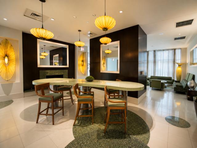 1 BR, 1 BA Apartment 123 South Green Street, Chicago, IL 60607