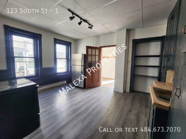 1 BR, 1 BA Apartment 123 South St, Lehighton, PA 18235
