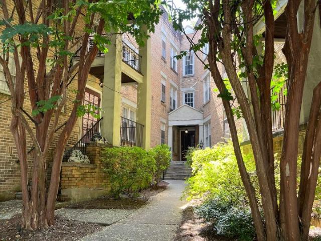 1 BR, 1 BA Apartment 1200 30th Street South Apt 09 Unit 4, Birmingham, AL 35205