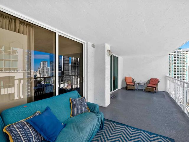 1 BR, 1 BA Apartment 1200 Brickell Bay Drive, Miami, FL 33131