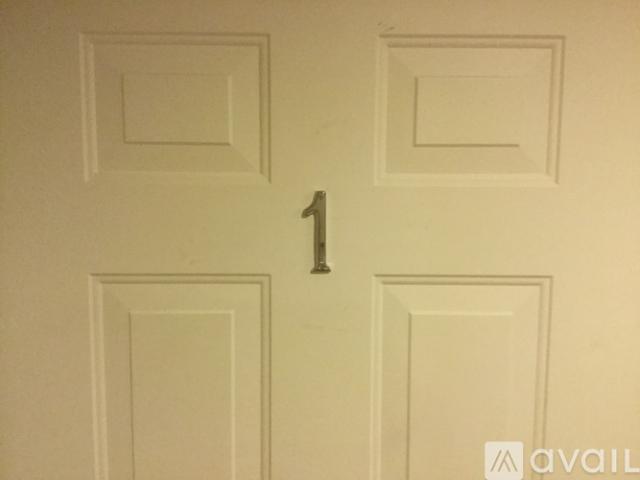 1 BR, 1 BA Apartment 1200 East 4th Street, Unit 1, Newberg, OR 97132