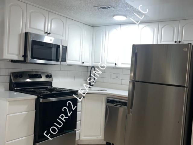 1 BR, 1 BA Apartment 1200 Treadwell, Austin, TX 78704