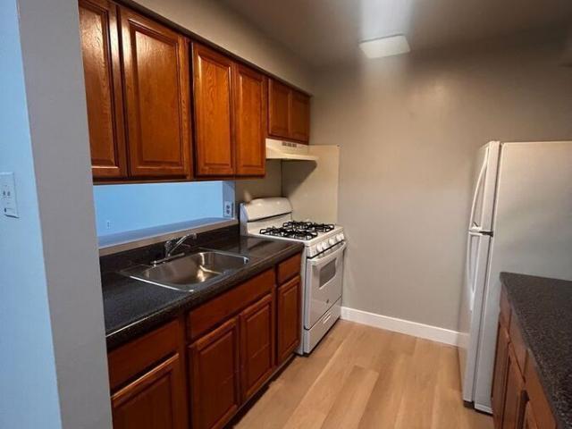 1 BR, 1 BA Apartment 1201 S 23rd St, Philadelphia, PA 19146