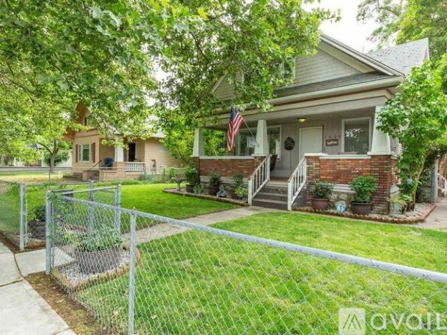 1 BR, 1 BA Apartment 1207 W Shannon Ave, Unit 2, Spokane, WA 99205