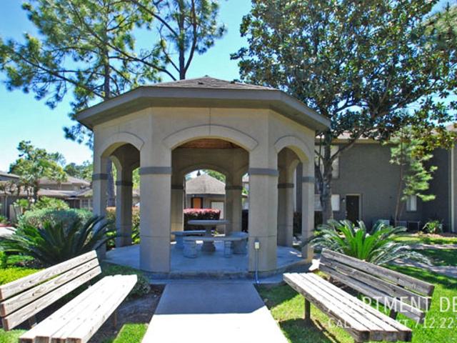 1 BR, 1 BA Apartment 1208 Seagler RdÂ, Houston, TX 77042