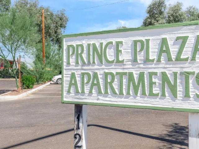 1 BR, 1 BA Apartment 120 West Prince Road Unit 203, Tucson, AZ 85705