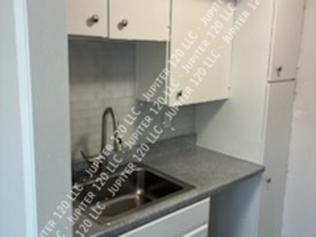 1 BR, 1 BA Apartment 120 S Jupiter Rd, Garland, TX 75042