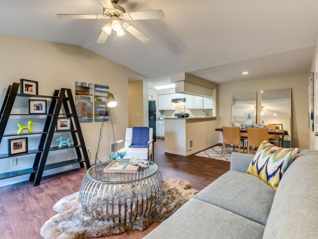 1 BR, 1 BA Apartment 120 SE Everett Mall Way Unit C1011, Everett, WA 98208