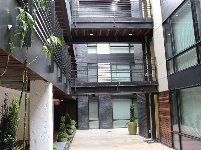 1 BR, 1 BA Apartment 1210 Chestnut St, 202, Philadelphia, PA 19107