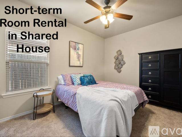 1 BR, 1 BA Apartment 1210 Preston Trails, Unit B3, Wolfforth, TX 79382