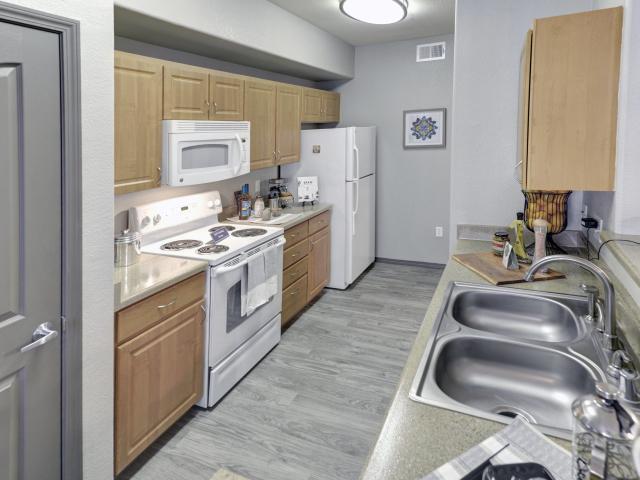 1 BR, 1 BA Apartment 12115 West Van Buren Street Unit 1325, Avondale, AZ 85323