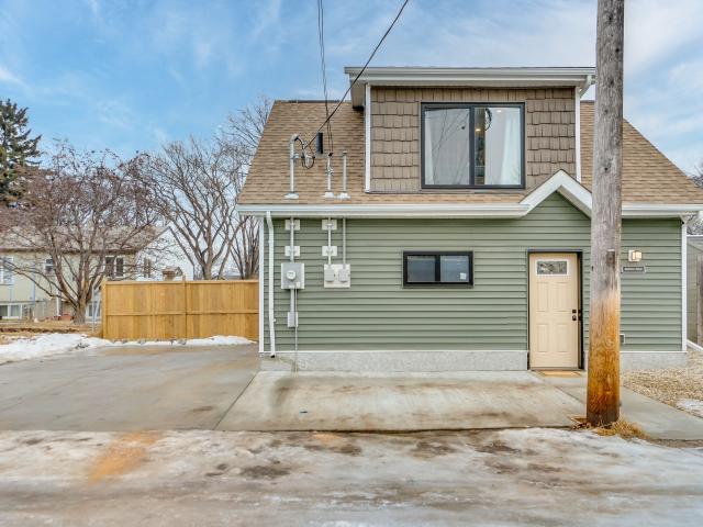 1 BR, 1 BA Apartment 12120 62nd St NW, Edmonton, AB T5W 4E2